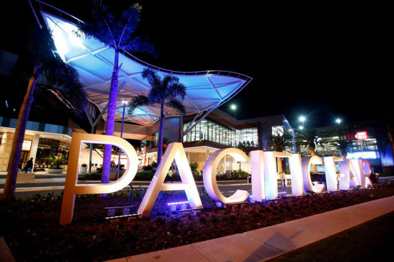 Pacific Fair Shopping Centre - LCEQ